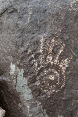 Healer’s Hand Symbol (Shaman's Hand) - Give Me History
