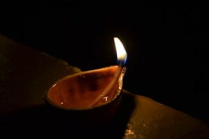 Top 15 Symbols of Understanding With Meanings - Give Me History