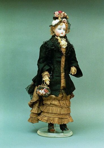 History of French Fashion Dolls - Give Me History